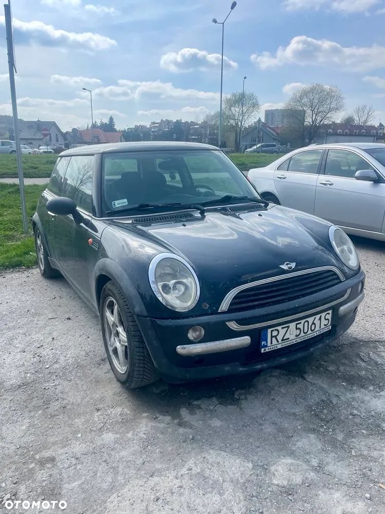 Używany MINI ONE 2002 - 3 999 PLN, 277 365 km - Otomoto.pl