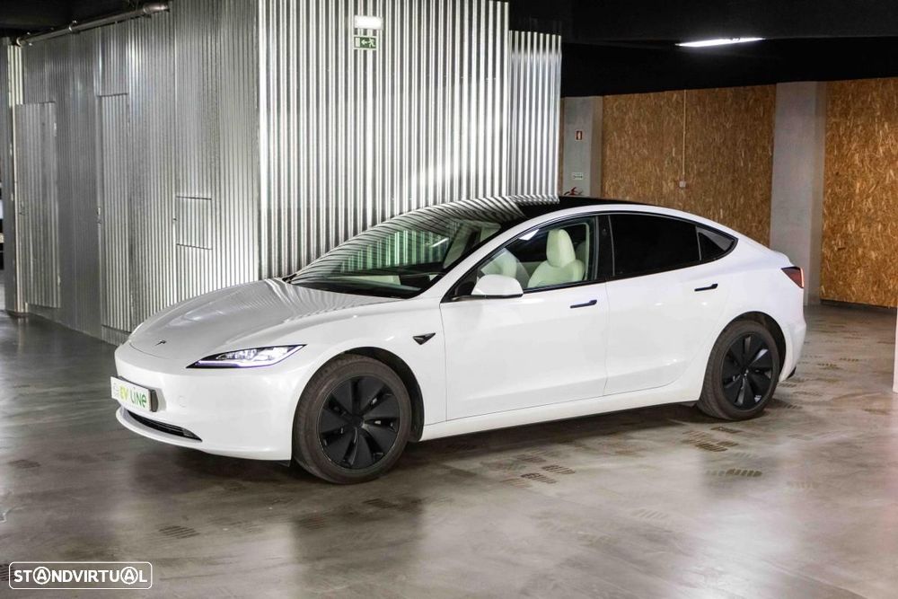 Usado Tesla Model 3 2024 - 43 900 EUR, 18 600 km - Standvirtual.com
