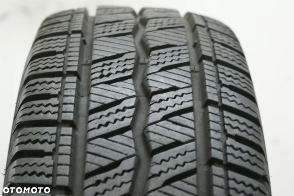 Używany Opony - 240 PLN - Otomoto.pl