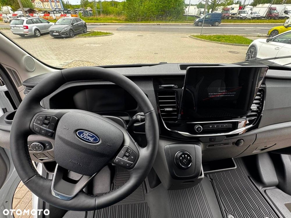 Nowy Ford e-transit Van L4H3 2025 - 243 540 PLN, 5 km - Otomoto.pl