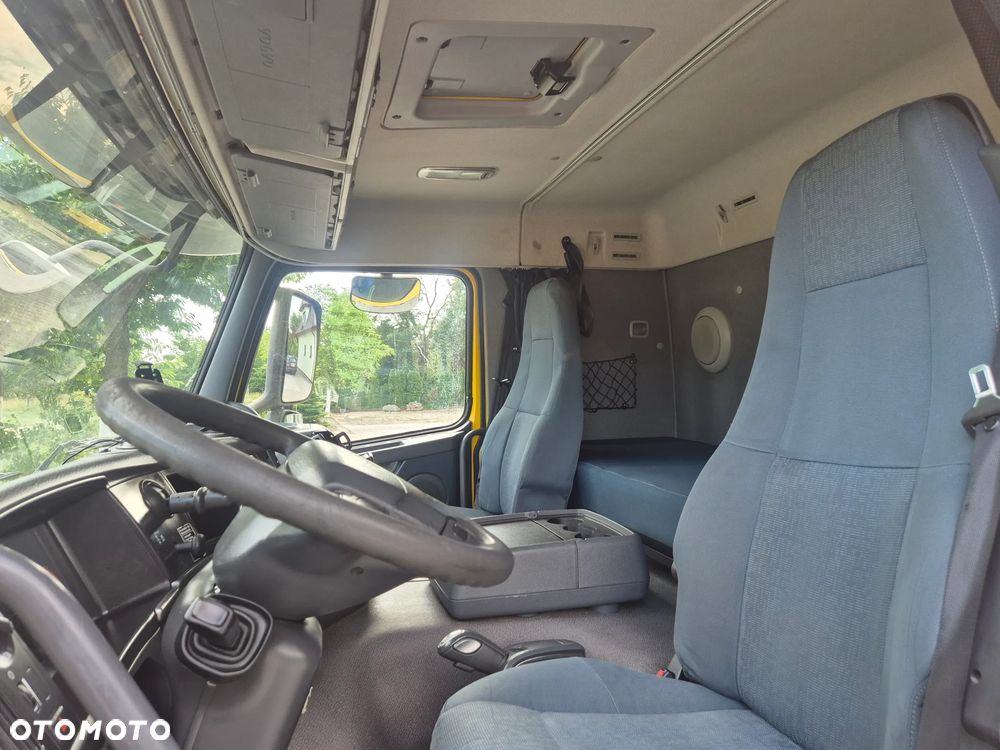 Używany Volvo FM 330 4X2 2012 - 72 000 PLN, 379 000 km - Otomoto.pl