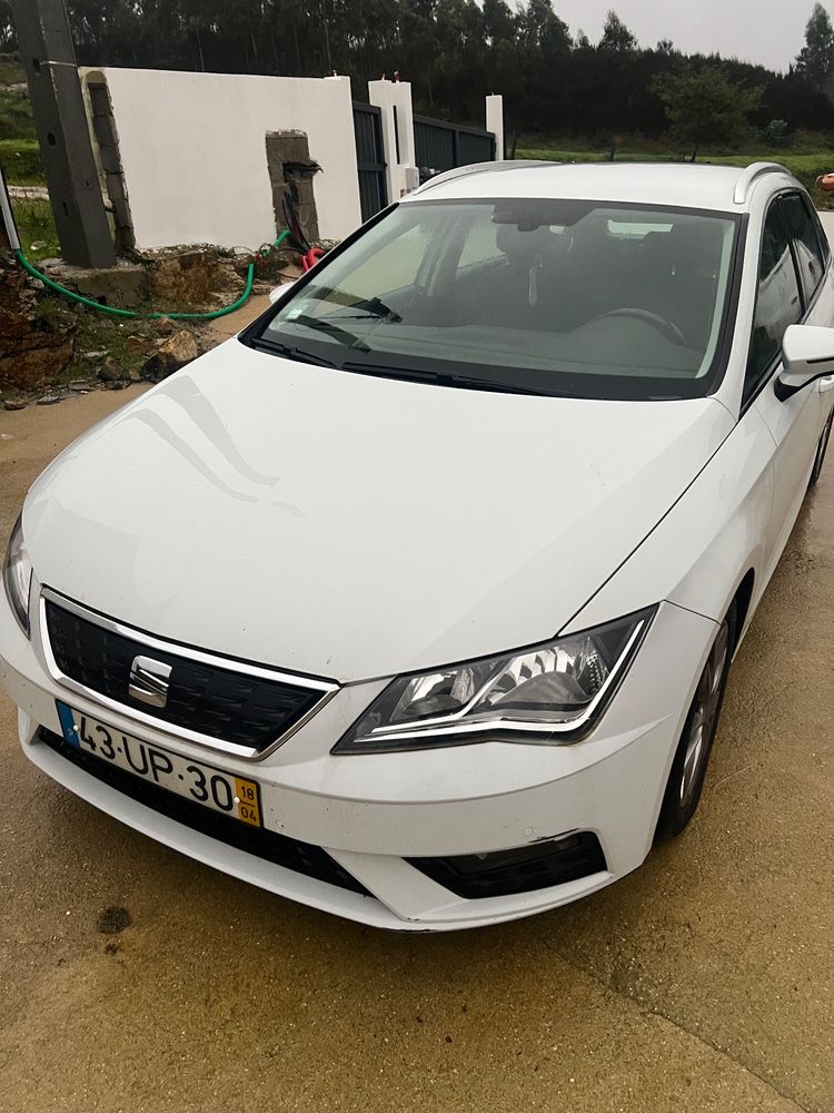 Usado SEAT Leon ST 2018 - 12 500 EUR, 88 412 km - Standvirtual.com