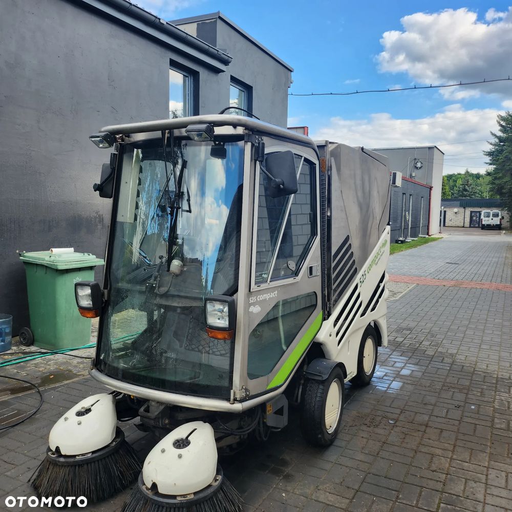 Używany Kubota Applied Green Machines 525 compact 2007 - 28 000 PLN ...