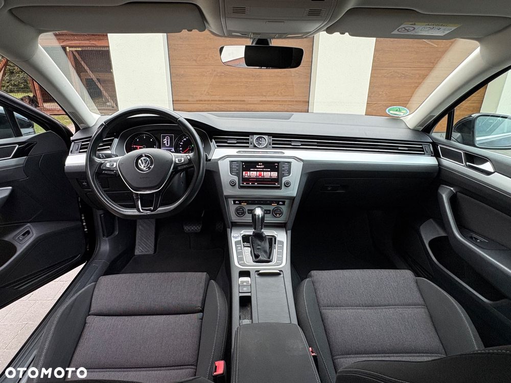 Używany Volkswagen Passat 2017 - 46 900 PLN, 206 661 km - Otomoto.pl