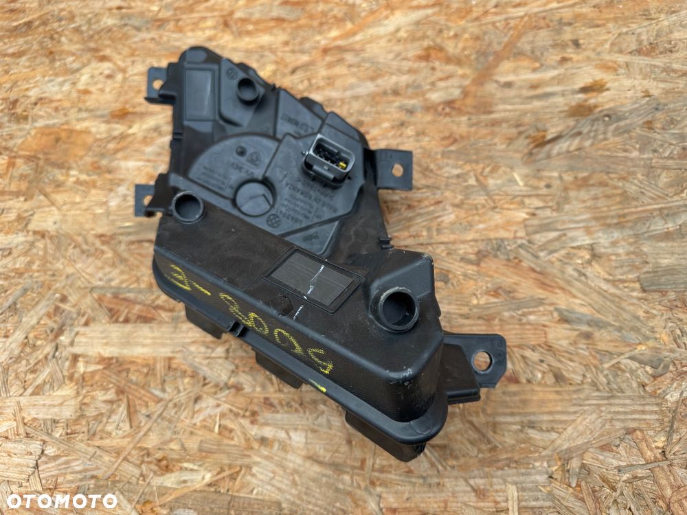 Używany Lampy przednie - 600 PLN - Otomoto.pl