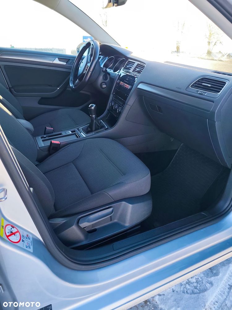 Używany Volkswagen Golf 2019 - 51 300 PLN, 165 870 km - Otomoto.pl