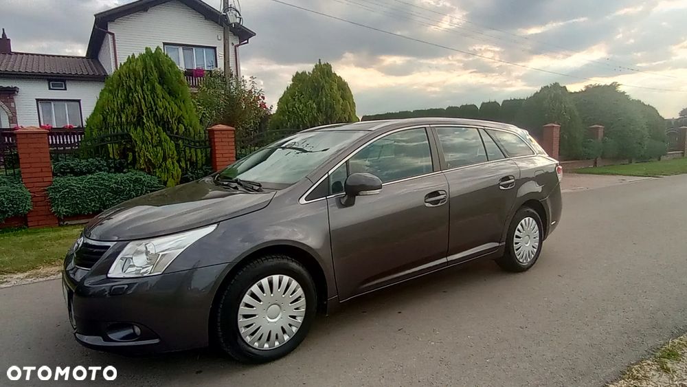 Używany Toyota Avensis 2010 - 26 900 PLN, 180 000 km - Otomoto.pl