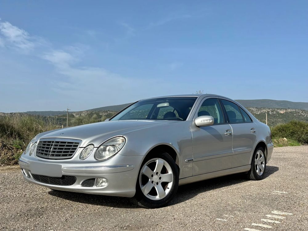 Usado Mercedes-Benz E 220 2002 - 5 999 EUR, 300 000 km - Standvirtual.com