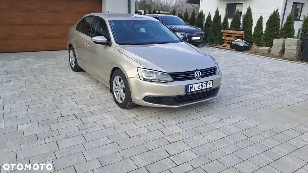 Używany Volkswagen Jetta 2013 - 17 400 PLN, 303 000 km - Otomoto.pl
