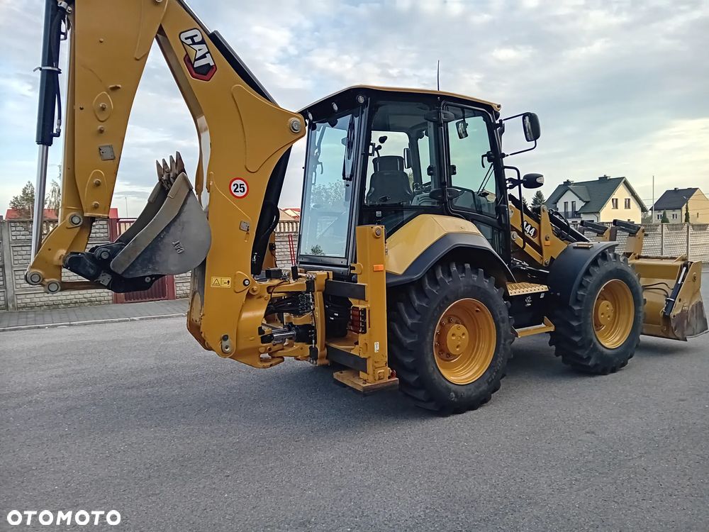 Używany Caterpillar CAT 444 CX /KOPARKA/ŁADOWARKA/JAK NOWA ! 2021 - 420 ...