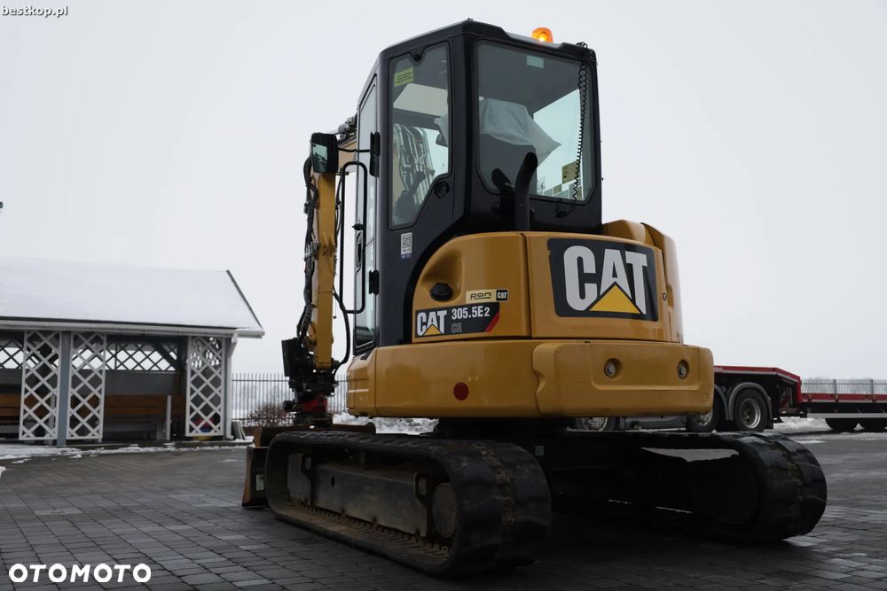 Używany Caterpillar CAT 305.5E2 CR 2019 - 232 470 PLN - Otomoto.pl