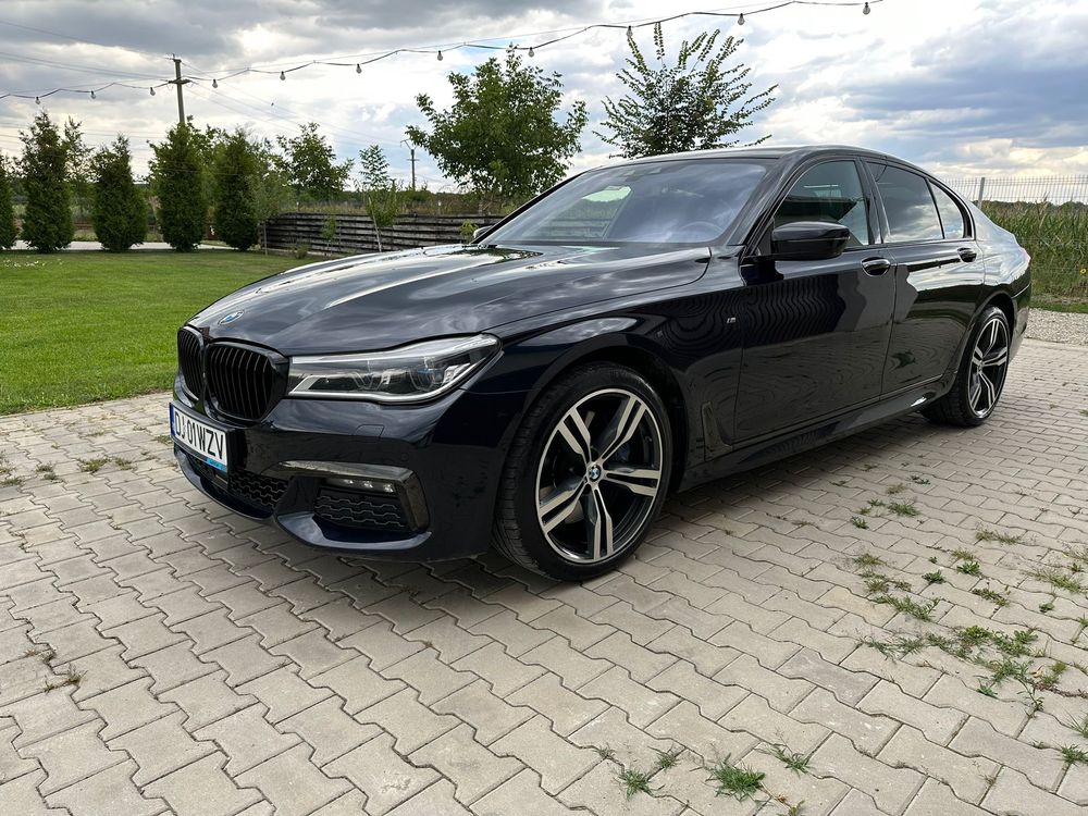 Utilizat BMW Seria 7 2018 - 38 500 EUR, 143 000 km - Autovit.ro
