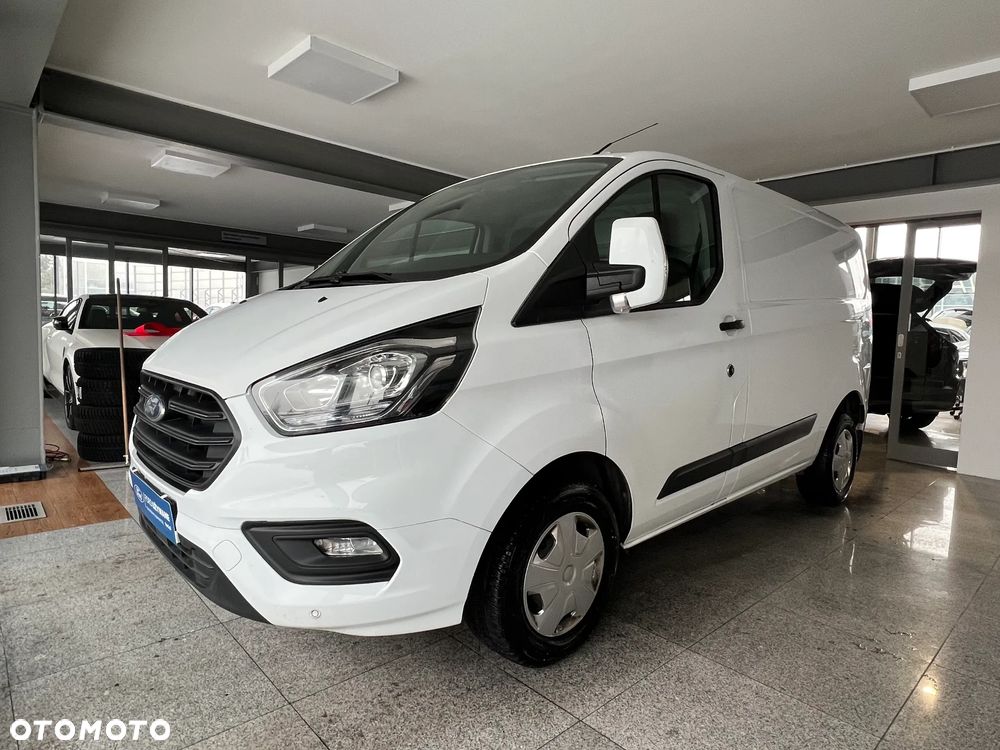 Używany Ford Custom 2020 - 39 852 PLN, 265 000 km - Otomoto.pl