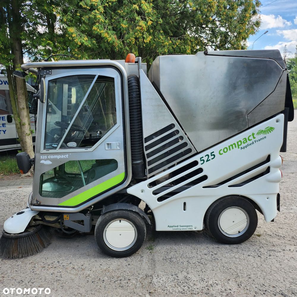 Używany Kubota Applied Green Machines 525 compact 2007 - 28 000 PLN ...