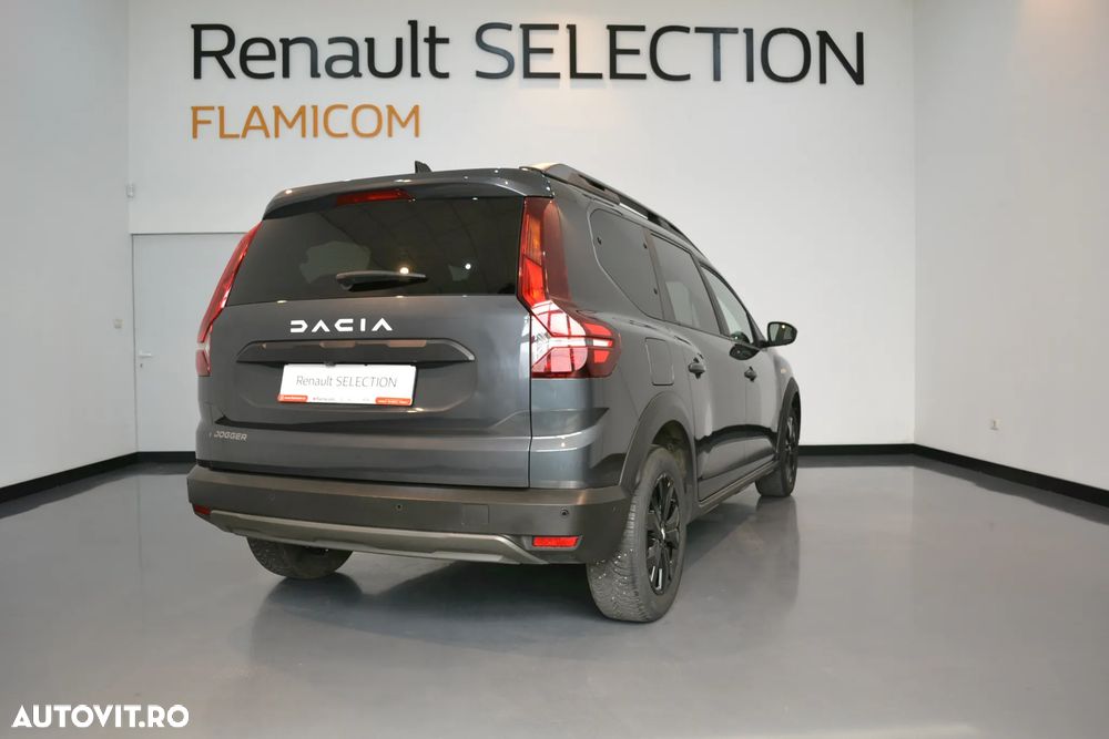 Utilizat Dacia Jogger 2023 - 16 490 EUR, 55 817 km - Autovit.ro