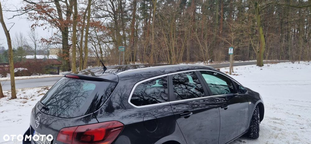 Używany Opel Astra 2011 - 16 500 PLN, 301 000 km - Otomoto.pl