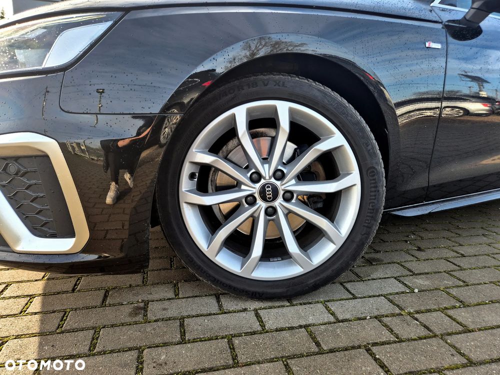Używany Audi A4 Avant 2021 - 89 900 PLN, 179 000 km - Otomoto.pl