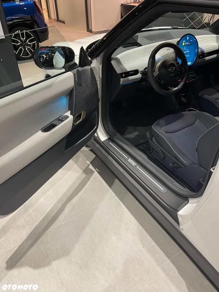 Nowy MINI Cooper 2025 - 192 500 PLN, 5 km - Otomoto.pl