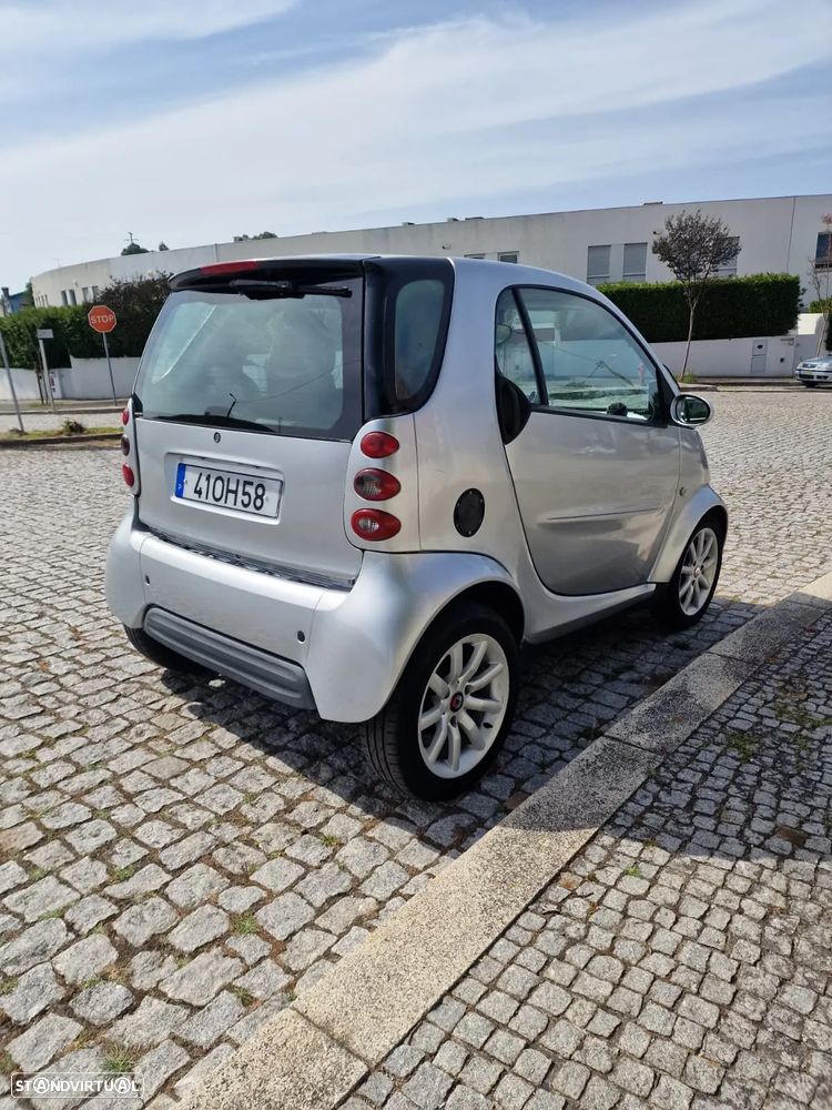Usado Smart ForTwo Coupé 2004 - 3 290 EUR, 186 000 km - Standvirtual.com