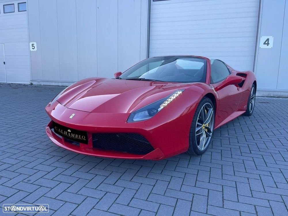 Usado Ferrari 488 2018 - 249 990 EUR, 55 000 km - Standvirtual.com