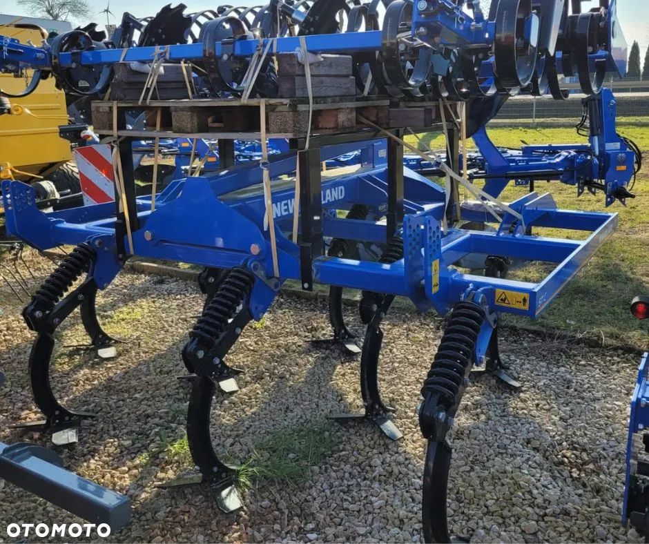 Używany New Holland STC 300 2022 - 67 527 PLN - Otomoto.pl