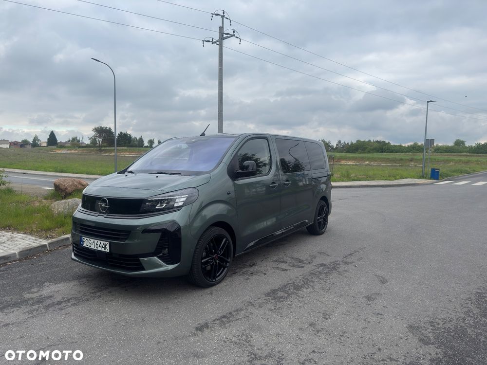 Używany Opel Zafira 2024 - 126 900 PLN, 28 300 km - Otomoto.pl