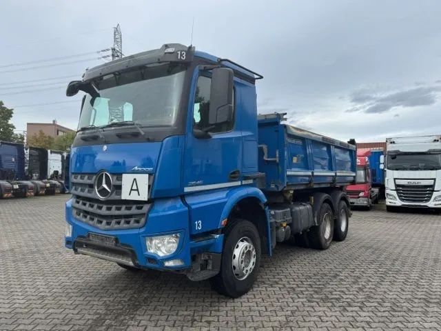 Używany Mercedes-Benz Arocs 2645 6x4 Meiller Bordmatik 2018 - 349 000 ...
