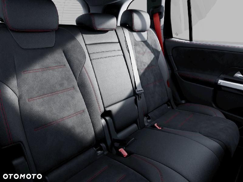 Nowy Mercedes-Benz GLB 2026 - 299 900 PLN, 5 km - Otomoto.pl