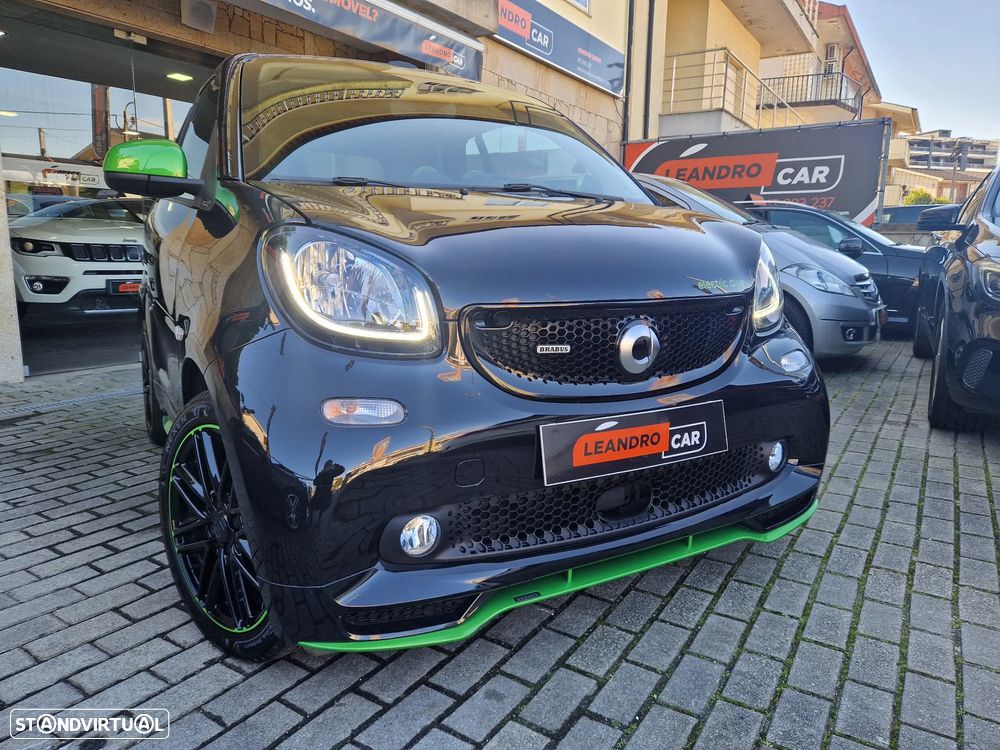 Usado Smart ForTwo Coupé 2017 - 11 990 EUR, 62 415 km - Standvirtual.com