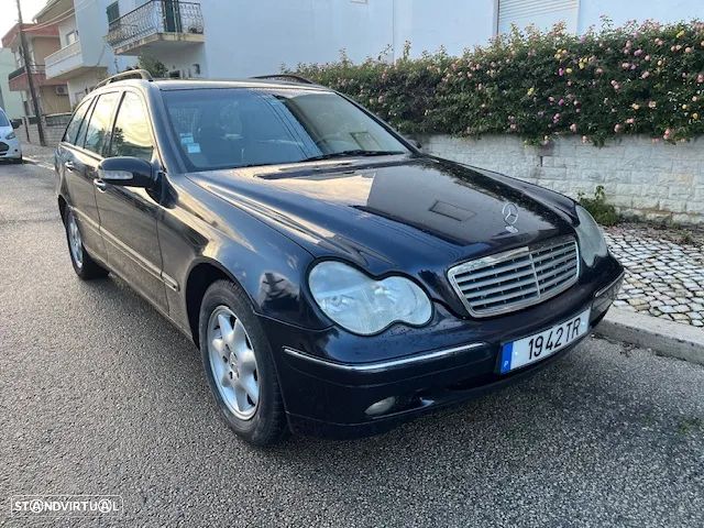 Usado Mercedes-Benz C 220 2002 - 5 950 EUR, 264 377 km - Standvirtual.com