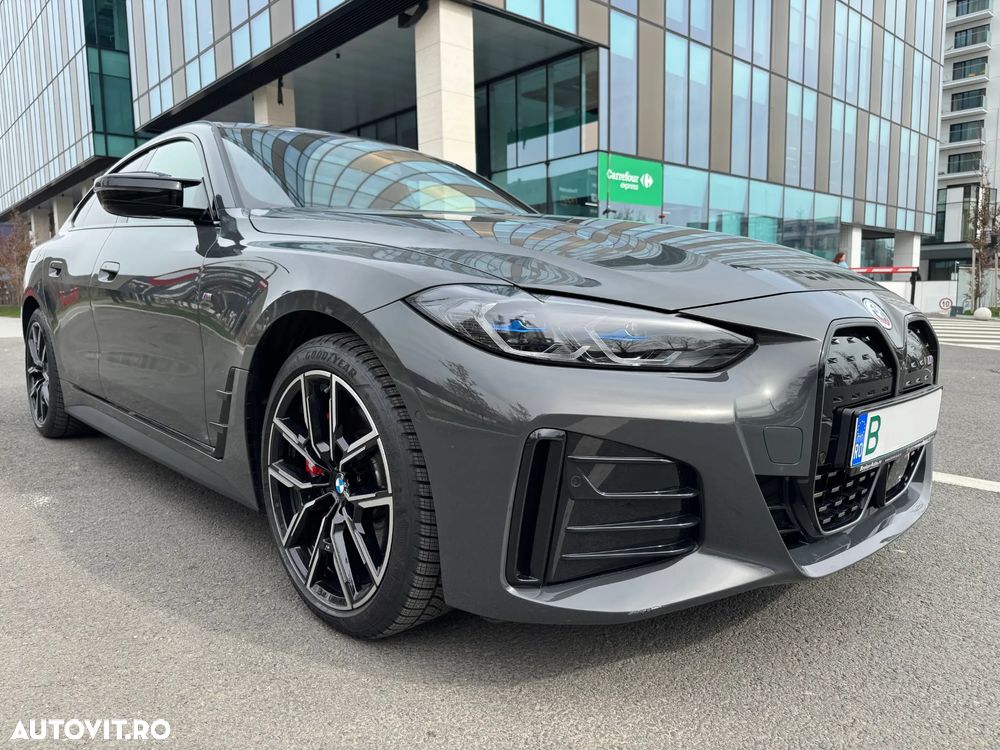 Utilizat BMW i4 2022 - 45 400 EUR, 13 700 km - Autovit.ro