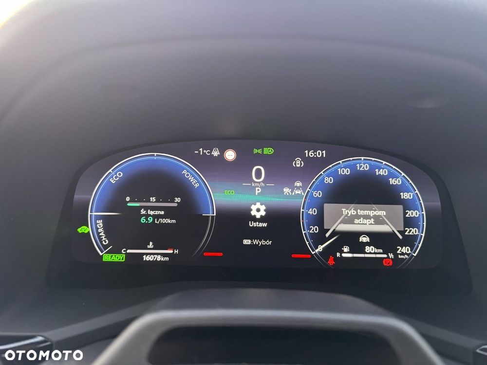 Używany Toyota Camry 2024 - 195 000 PLN, 16 078 km - Otomoto.pl