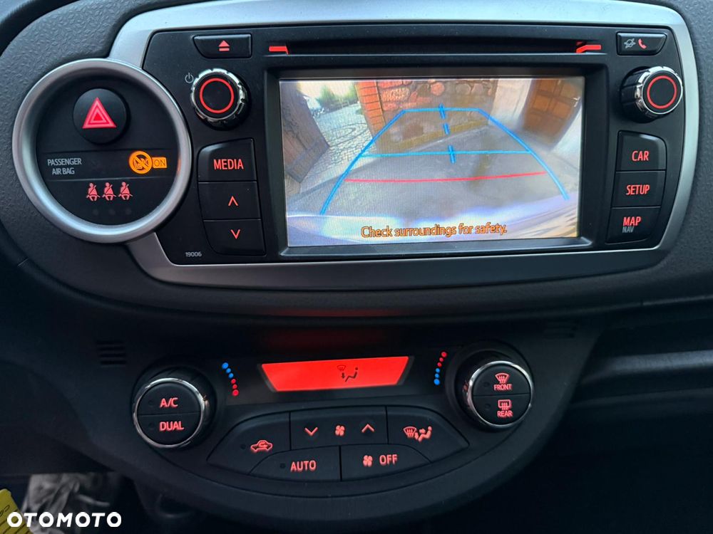 Używany Toyota Yaris 2012 - 24 900 PLN, 196 331 km - Otomoto.pl