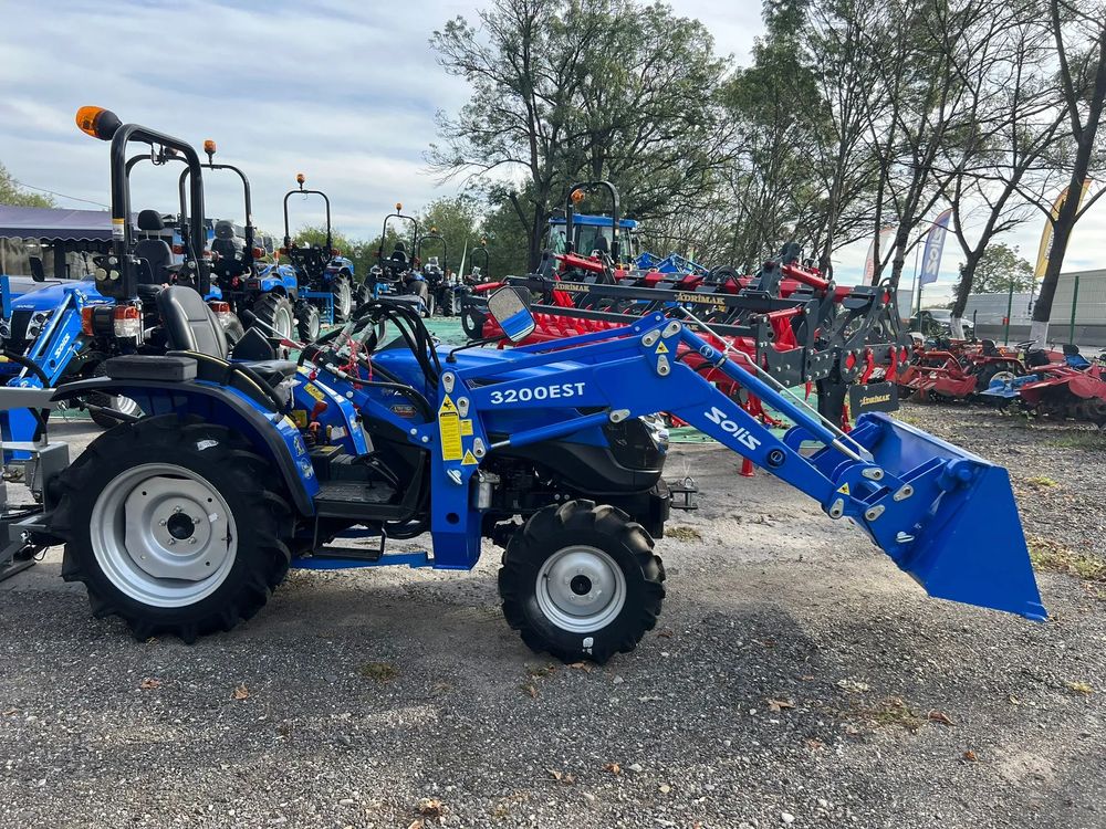 Nou Solis S22 cu încărcător frontal 2024 - 13 554,10 EUR - Autovit.ro