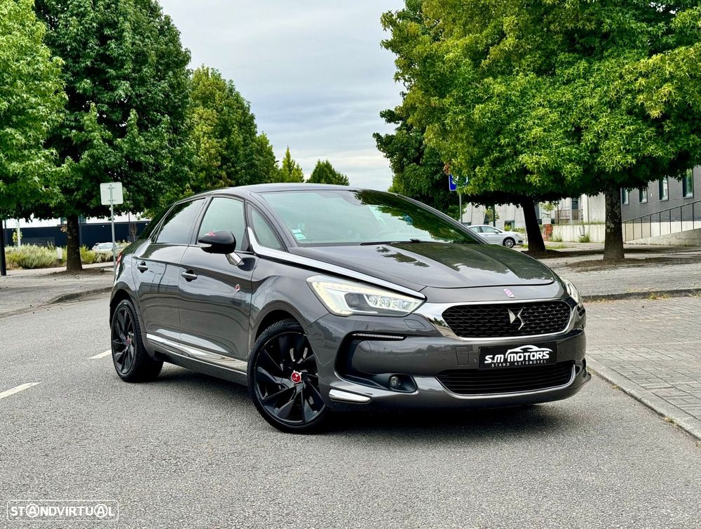Usado DS DS5 2018 - 18 500 EUR, 164 049 km - Standvirtual.com