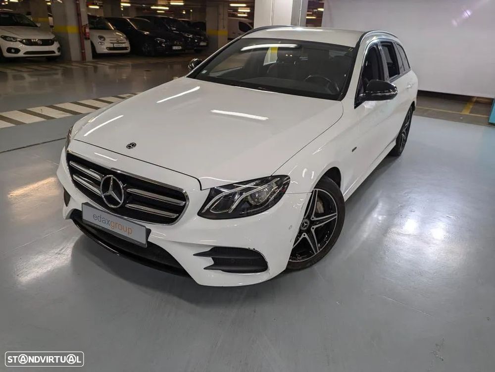 Usado Mercedes-Benz E 300 2019 - 33 990 EUR, 147 933 km - Standvirtual.com