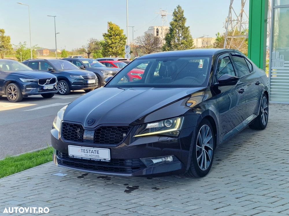 Utilizat Skoda Superb 2016 - 15 500 EUR, 180 499 km - Autovit.ro