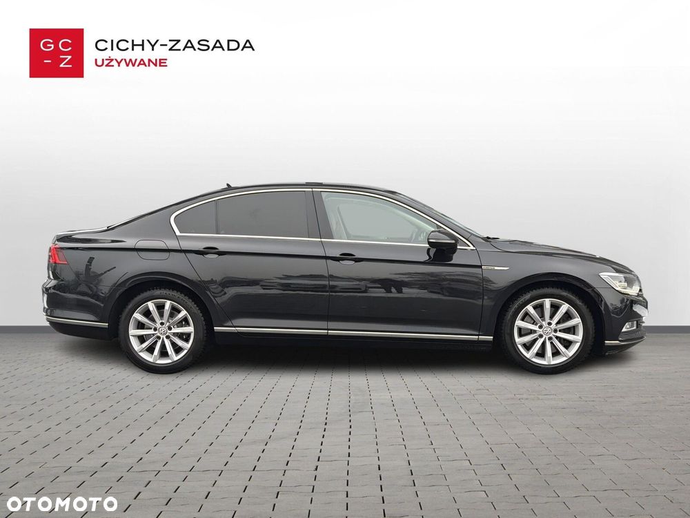 Używany Volkswagen Passat 2016 - 64 900 PLN, 193 393 km - Otomoto.pl
