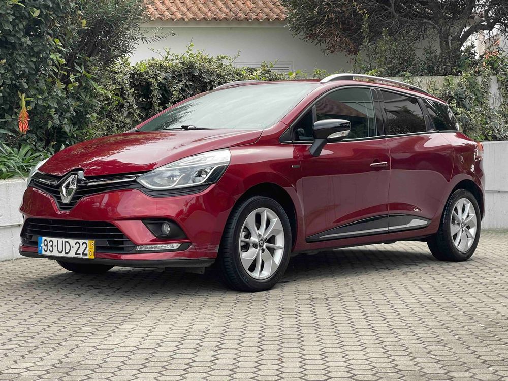 Usado Renault Clio Sport Tourer 2018 - 11 450 EUR, 61 863 km - Standvirtual.com