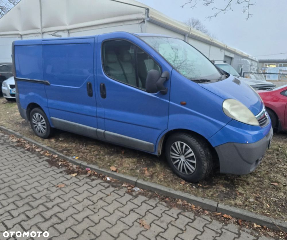 Używany Opel Vivaro 2008 - 10 000 PLN, 216 000 km - Otomoto.pl