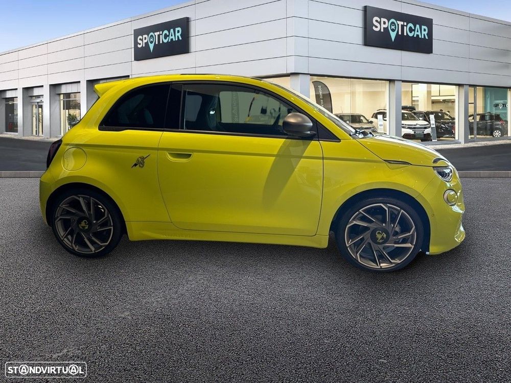 Usado Abarth 500e 2024 - 30 000 EUR, 100 km - Standvirtual.com
