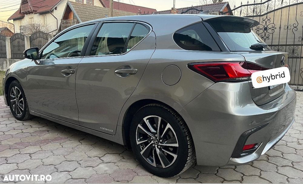 Utilizat Lexus CT 2018 - 18 900 EUR, 75 000 km - Autovit.ro