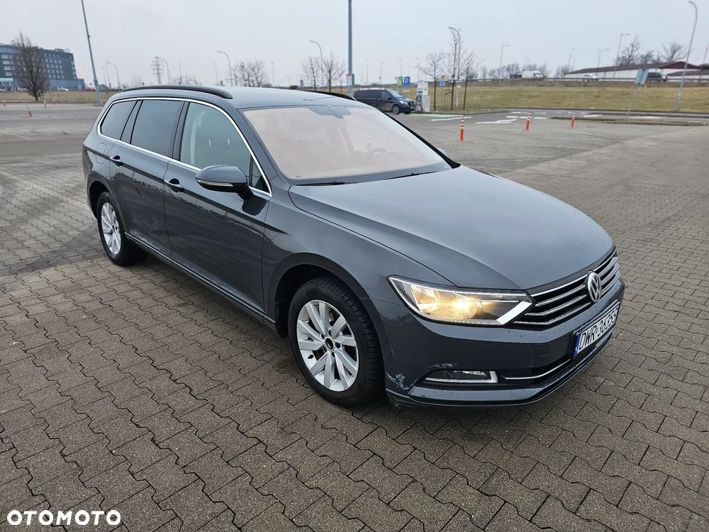 Używany Volkswagen Passat 2016 - 36 900 PLN, 292 694 km - Otomoto.pl