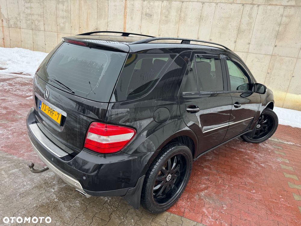 Używany Mercedes-Benz ML 2005 - 39 999 PLN, 280 000 km - Otomoto.pl