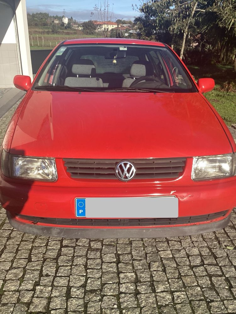 Usado VW Polo 1995 - 1 200 EUR, 253 416 km - Standvirtual.com