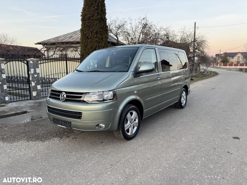 Utilizat Volkswagen Multivan 2010 - 15 490 EUR, 268 377 km - Autovit.ro