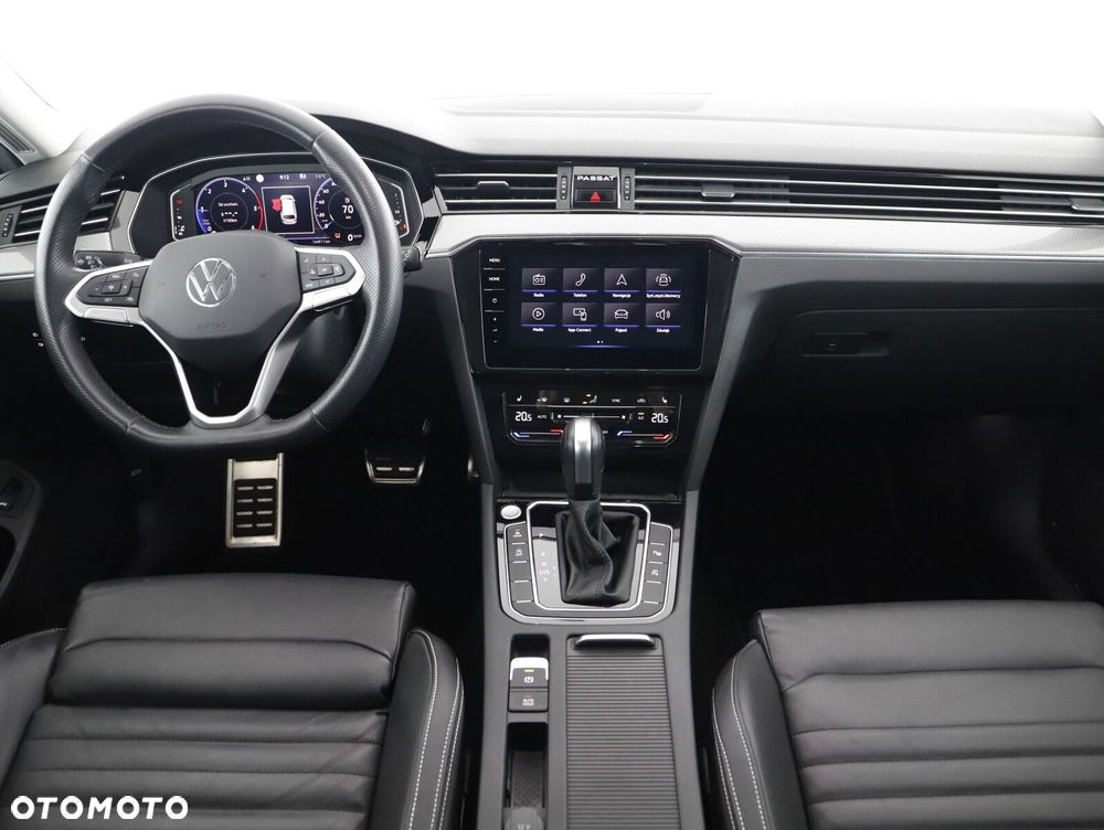 Używany Volkswagen Passat Alltrack 2023 - 124 900 PLN, 144 912 km ...