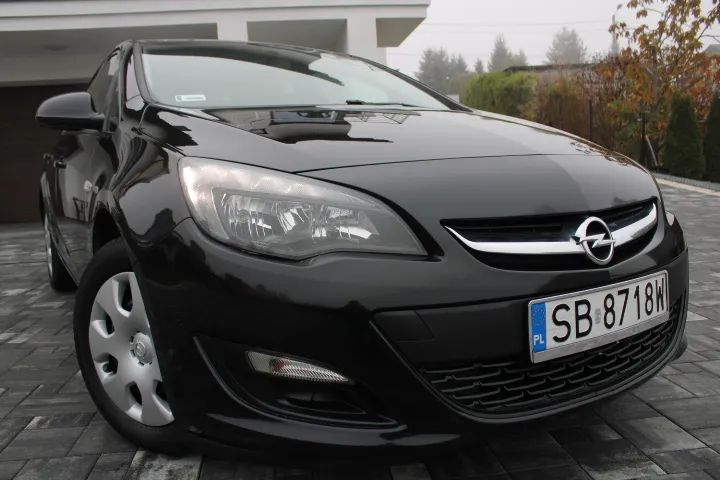 Używany Opel Astra 2013 - 19 800 PLN, 298 055 km - Otomoto.pl