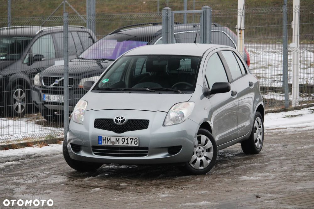Używany Toyota Yaris 2007 - 11 900 PLN, 180 000 km - Otomoto.pl