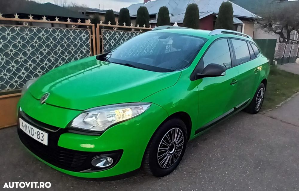 Utilizat Renault Megane 2013 - 2 950 EUR, 221 080 km - Autovit.ro